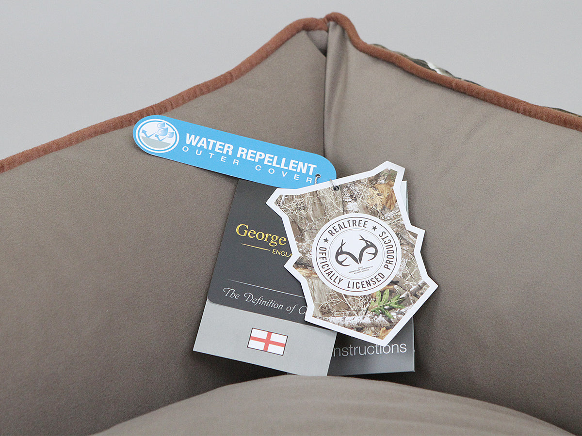 Oaklands Water-Resistant Orthopaedic Walled Dog Bed For Medium Dogs ...